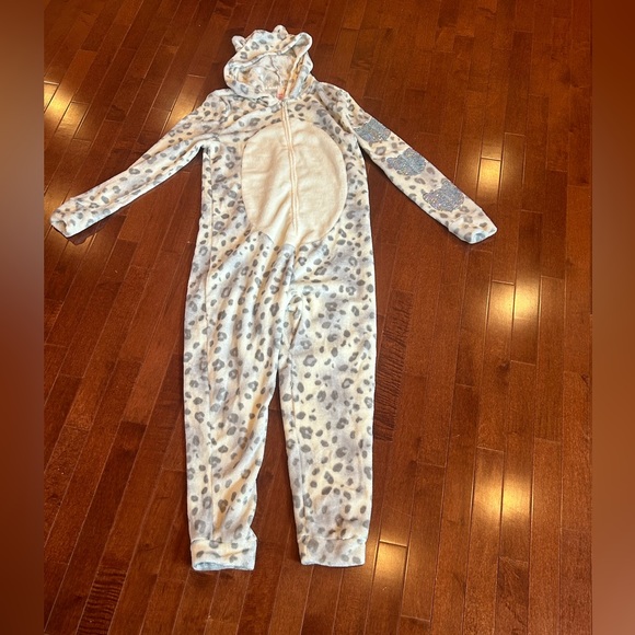 Justice | Pajamas | Snow Leopard Print Onsie | Poshmark
